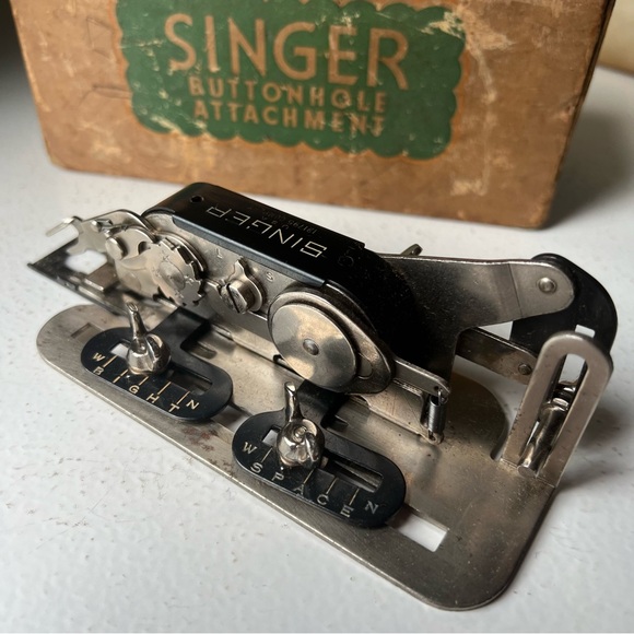 Singer | Other | Vintage Singer Buttonhole Attachment Original Box And ...